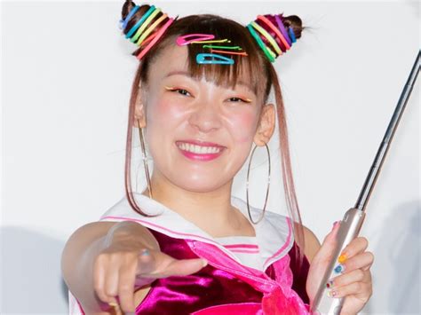 病み上がりのフワちゃん、1泊2日の韓国ロケへ「韓国すげーーー！！！」 ニコニコニュース