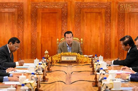 សម្ដេចតេជោ ហ៊ុន សែន អញ្ជើញដឹកនាំកិច្ចប្រជុំគណៈកម្មាធិការអចិន្ត្រៃយ៍ព្រឹទ្ធសភា សារព័ត៌មាន នគរវត្ត