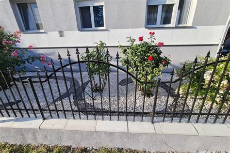 Majster Roka 2023 Premena Predzáhradky A Plotu Pred Bytovým Domom