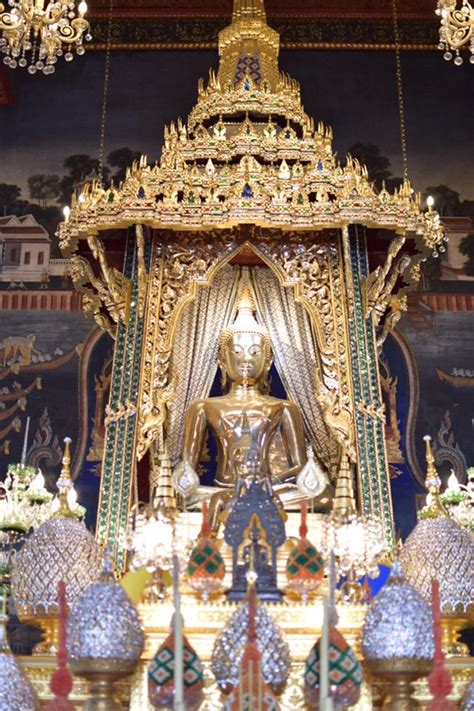 บทสวดมนต์ คาถาบูชาดวงพิชัยสงคราม ตั้งนะโม 3 จบ นะโม เม สัพพะเทวานัง สัพพะคะระหะ จะ เทวานัง