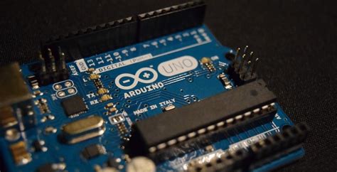 Common Communication Peripherals On The Arduino Uart I2c And Spi