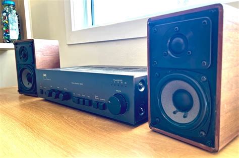 Difference Between Loudspeaker And Amplifier An Amplifier Works By