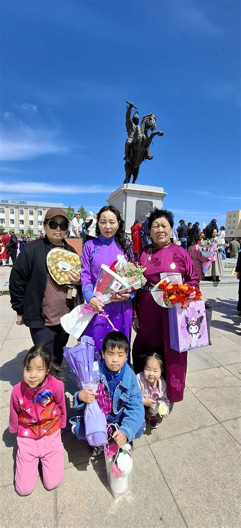 Пүрэвжав Хуншагай Added A New Photo Пүрэвжав Хуншагай