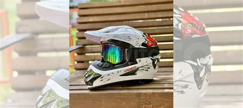 Кроссовый шлем с очками купить в Москве | Авито