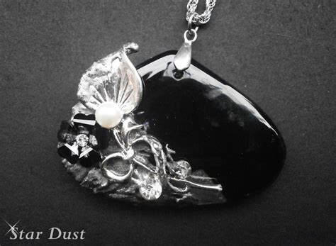 естествени камъни гривни от естествен камък подаръци сувенири декопаж авторска бижутерия