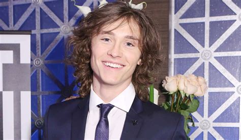 Tristan Lake Leabu Returns To Yandr As Reed Hellstrom