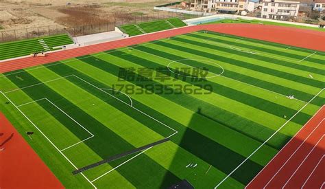 足球场人造草坪铺装，胶水怎么选择 知乎