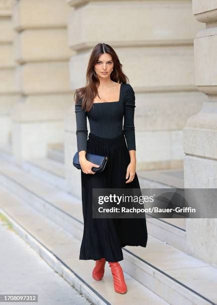 27 851 Emily Ratajkowski Photos And High Res Pictures Getty Images