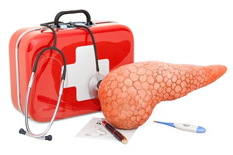 첫 번째 의료 지원과 췌 개념 3d 렌더링에 고립 된 흰색 배경 처리 3차원 형태에 대한 스톡 사진 및 기타 이미지 3차원 형태 건강 진단 건강관리와 의술 Istock