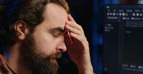 Disappointed It Specialist Puzzled After Being Unable To Remove All Coding Bugs Technology