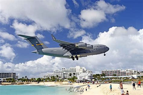 The Daily Herald Us Air Force Transport Plane Makes Unscheduled