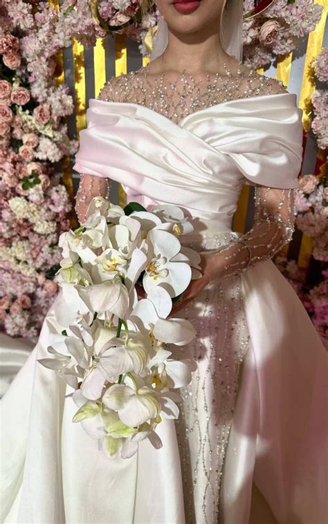 Пин от пользователя Sidika Kocak на доске Abiyeler Скромные свадебные платья Свадебные платья