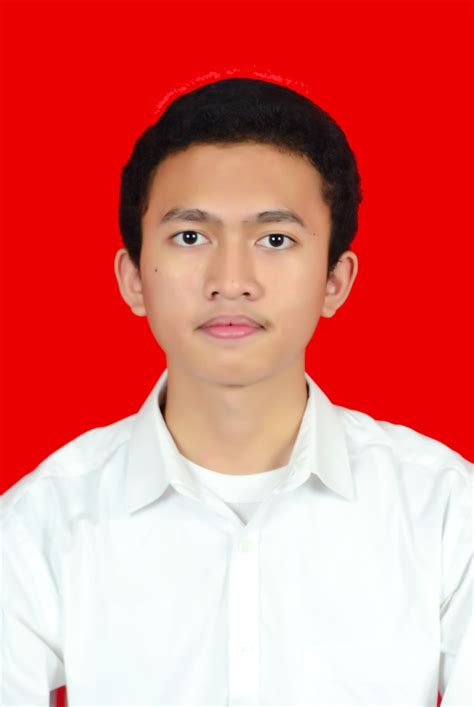 Rizan Trinanda Medium