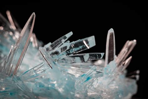 How Crystals Form On Surfaces And Why This Is Big News For Nanotech