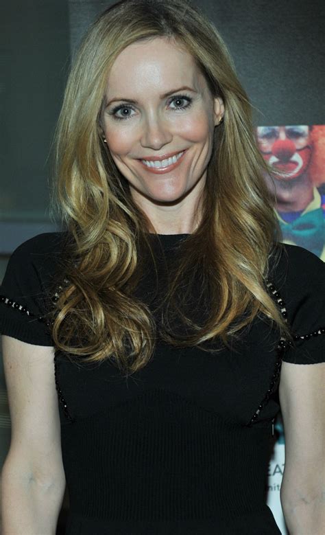 Leslie Mann Joins Robert De Niro In The Comedian The Tracking Board