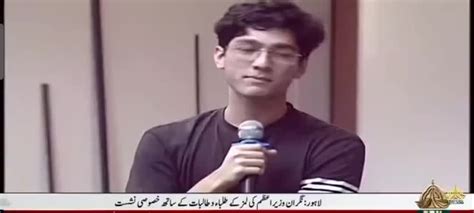 Furqan Uddin Khan On Linkedin ہم اپنی کلاسز چھوڑ کر طلباء ، پروفیسرز