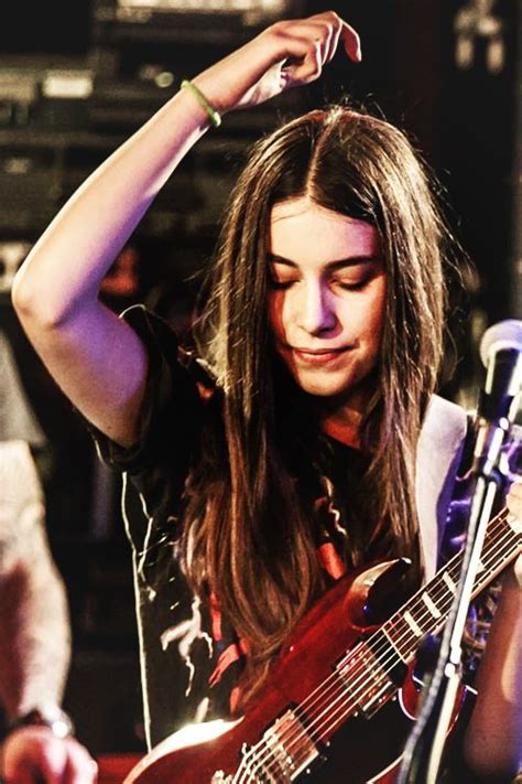 Danielle Haim Haim Most Beautiful Faces Girl Crushes