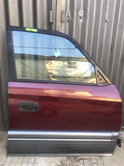Предна дясна врата за Тойота ланд крузер J90 Land Cruiser J90 96 00г гр Дупница • Olx Bg