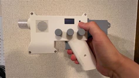 夏休みの自由研究的な制作で、子供のおもちゃの光線銃を作った。中身はxiao Rp2040 とdfplayer Mini 、ledは