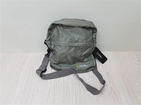 내셔널지오그래픽 크로스백 겸 여행가방 미사용 세컨웨어 헬로마켓