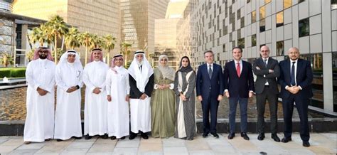 ‏شاركت نخبة من أعضاء مجالس إدارة ومدراء تنفيذيين في ورشة عمل حول الاستعداد للطرح في سوق المال I