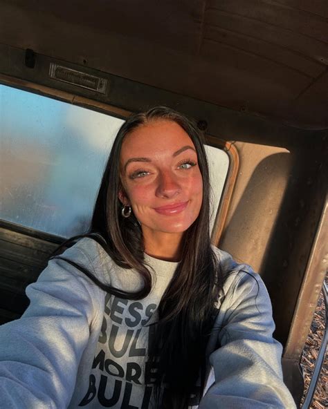 Grayce Emmick Grayce Emmick Added A New Photo