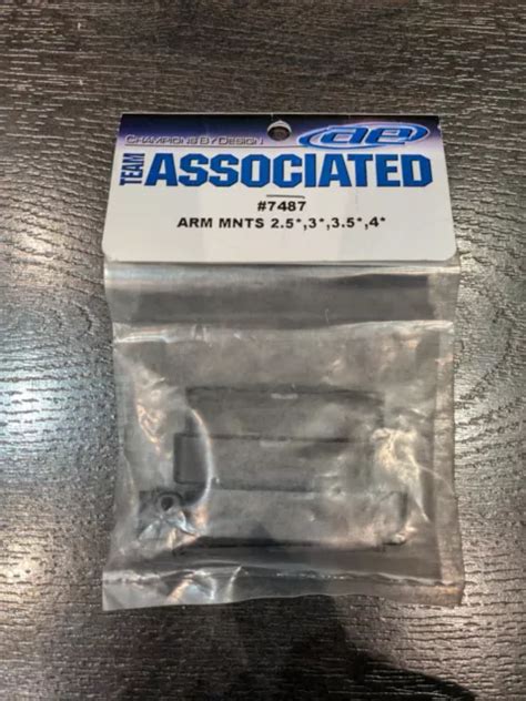 TEAM ASSOCIATED B4 FT Arm Mounts 2 5 3 3 5 Deg 7487 7 99 PicClick UK