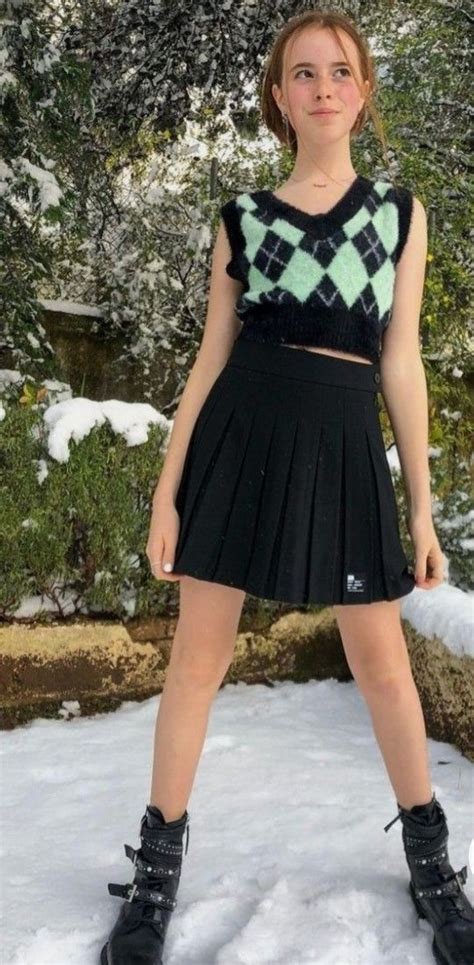 Sofia Skalkos Fashion Outfits Clothes