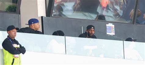 Kendrick Lamar Después De Su Show En Chile Llegó Al Estadio Nacional