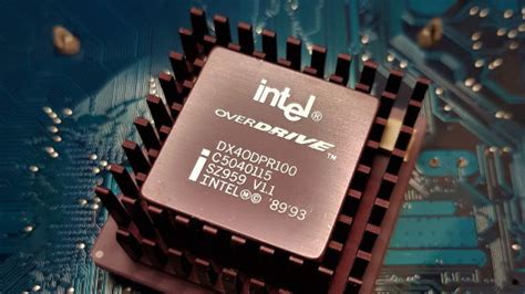 Intels Fourth Quarter 2024 Sales Fall 7 Year On Year But Exceed