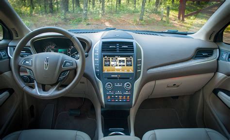 2017 Lincoln Mkc Reserve Interior Dimensions