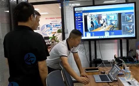 智慧园区集众辨识人群异常聚众检测系统 人群集众行为识别 哔哩哔哩 智慧园区集众辨识人群异常聚众检测系统 人群集众行为识别 哔哩哔哩