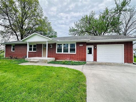 305 N 4th St Stewartsville Mo 64490 Zillow