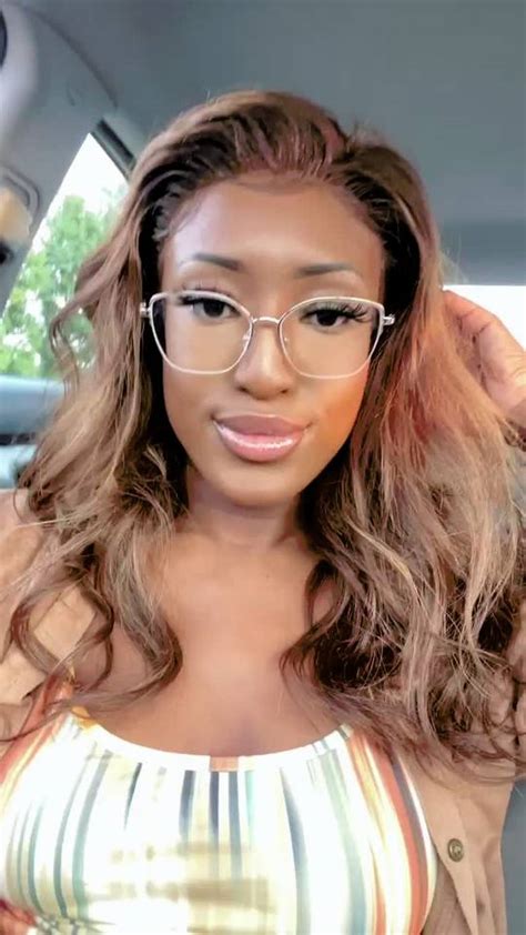 Are You Cumming On My Tits Or My Face Scrolller