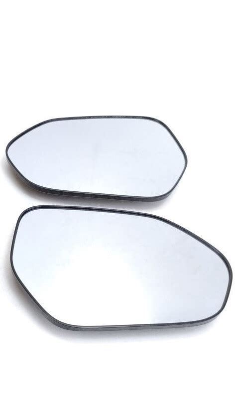 Yahoo オークション 6 新車外 トヨタ 純正 左右 ミラー レンズのみ 1