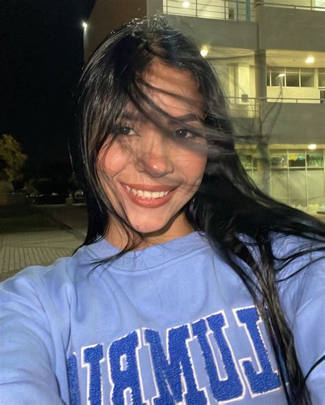 Emilyn Meemilyn • Instagram Photos And Videos