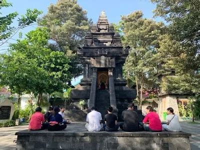 Candi Hati Kudus Yesus Ganjuran Simbol Inkulturasi Katolik Di Jawa Dan