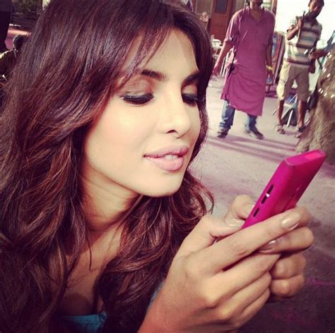 Priyanka Chopra Shows Off Her Bikini Body In Miami Beach Pics Indian Actress Hot Hot Sex Picture