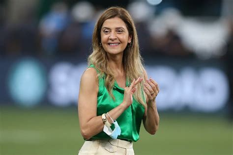 Leila Pereira é Reeleita Presidente Do Palmeiras Até 2027 Exame
