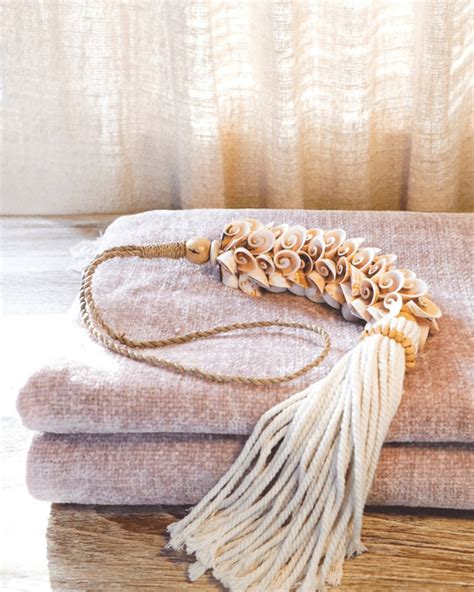 Tassel Shellhanging Decor — Wood Culture