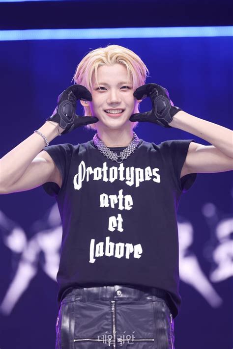 켄신 밝은 표정