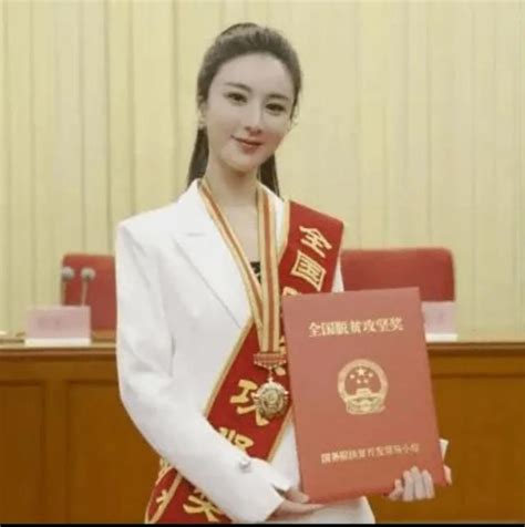 前有范冰冰郑爽偷漏税被罚，为什么薇娅还敢巨额偷漏税？ Mcn机构