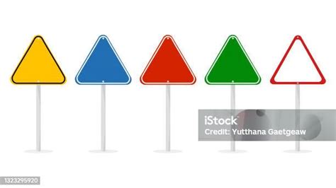 배경 벡터 그림에서 격리된 여러 가지 빛깔의 도로 표지판 벡터 세트 거리에 대한 스톡 벡터 아트 및 기타 이미지 거리 검은색 고속도로 Istock