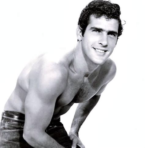 Las 10 Fotos De Andrés García Joven El Galán De La Televisión Mexicana Que Murió A Los 81 Años