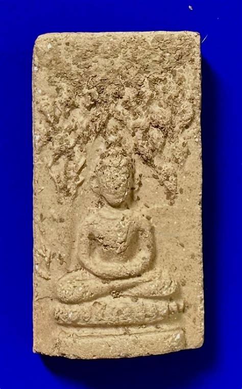 พระผงกระดูกผี หลวงพ่อเจิม อชิโต วัดหอยราก พิมพ์ปรกโพธิ์ใหญ่ ปี2499 Ennxo