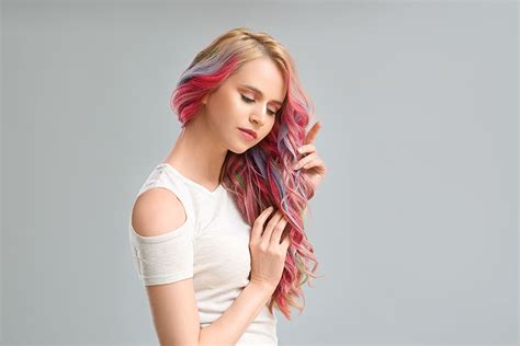 The Split Dyed Hair Process Step By Step Guide Salon Rates