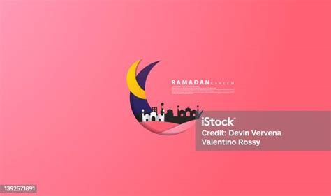 라마단 테마 디자인 종이 컷 스타일 달 모스크 및 별의 추가와 함께 라마단 테마 배경 인사말 카드 웹 커버 템플릿 카드 등에 적합합니다 0명에 대한 스톡 벡터 아트 및 기타
