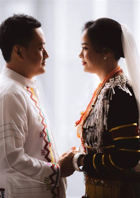 အမျိုးသားဖြစ်သူ ရဲ့ အချစ်ကြီးပုံ ကို ဟာသနှောကာ အရွှန်းဖောက်လာတဲ့ မအေးသောင်း Myanmarload