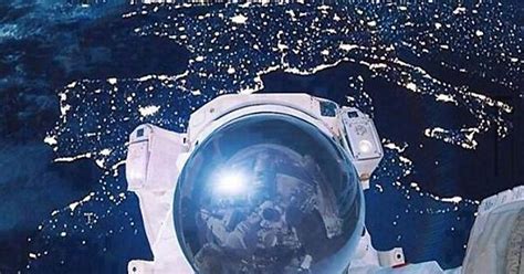 Astronaut Imgur