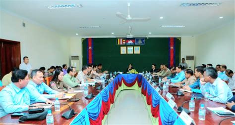 លោក ឈឹម ចិន អភិបាលស្តីទីក្រុងខេមរភូមិន្ទ